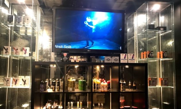 Tips Membuka Usaha Vape Store Untung Besar - 2024 Tips Membuka Usaha Vape Store Untung Besar - 2024